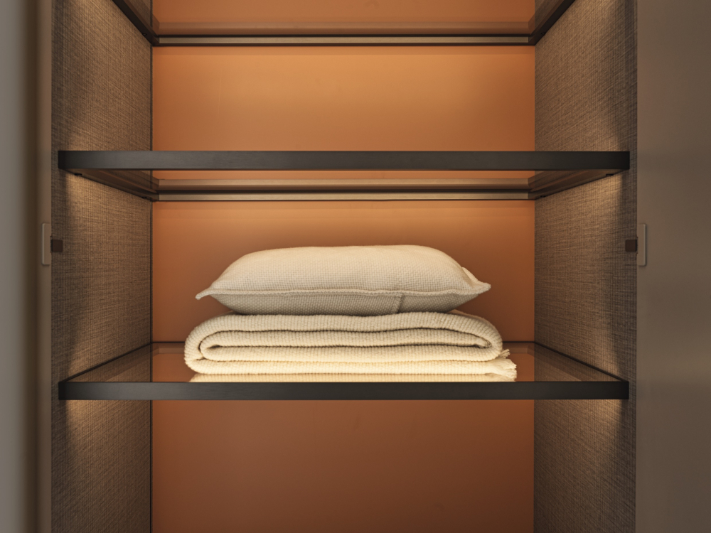 Gliss Master-Linear Doors