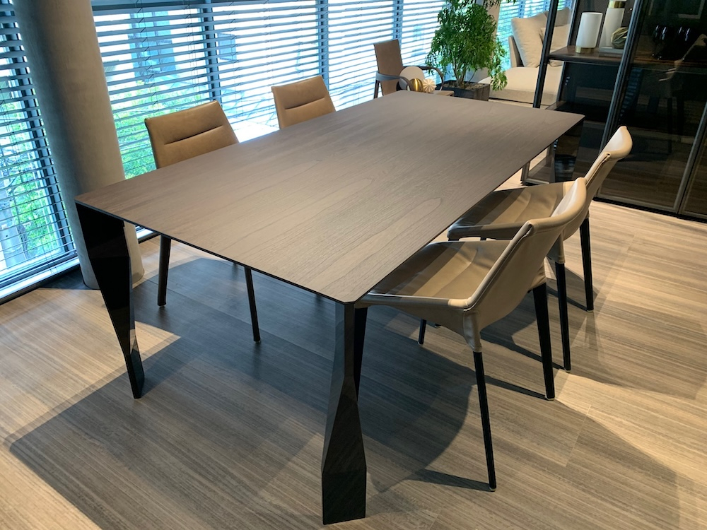 DIAMOND - DIning table｜Molteni&C