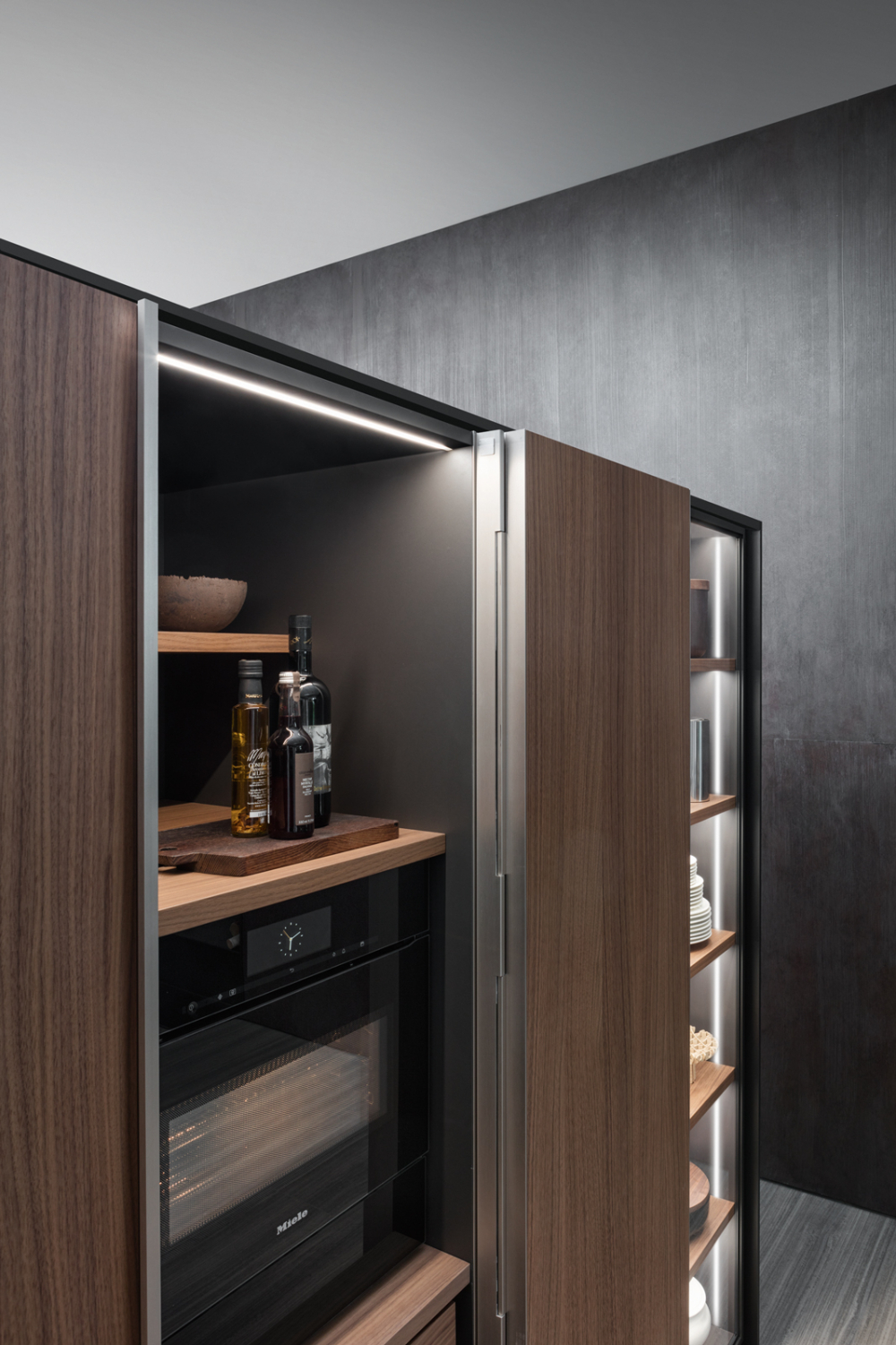 Pivot column - Kitchen designer column - Dada